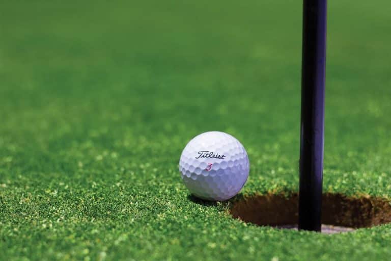 9 Golf Chipping Tips To Optimize Your Short Game